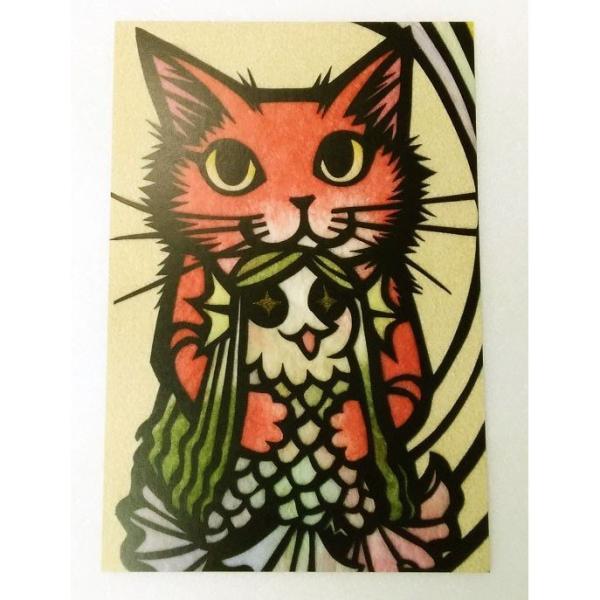 商品タイトル　アマビエ疫病除け赤猫と厄災いを予言するアマビエがガッチリガード!!2020年の最新作がポストカードになりました。切り絵/CUT　ARTのポストカードです美しい色合いと、緻密な切り絵の技術は見る人の心を魅了しますサイズ　一般的な...