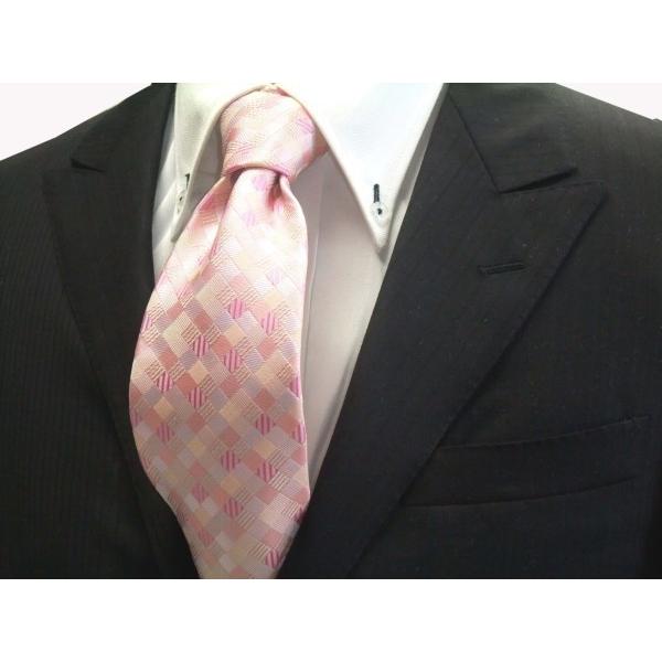 日本製 MADE IN JAPAN メイドインジャパン：京都西陣織シルク100％手縫い縫製。天然ウール芯。表裏同生地(通常より2割多く生地を使用)ネクタイ幅（大剣）：8.5cm／ネクタイ長さ：146cm