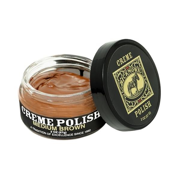 商品名: Boot Polish Creme 2 oz Bickmore Cream Shoe Polish - Medium Brownブランド: Bickmore商品サイズ: 2 oz高さ: 6.985cm横幅: 6.985cm奥行: ...