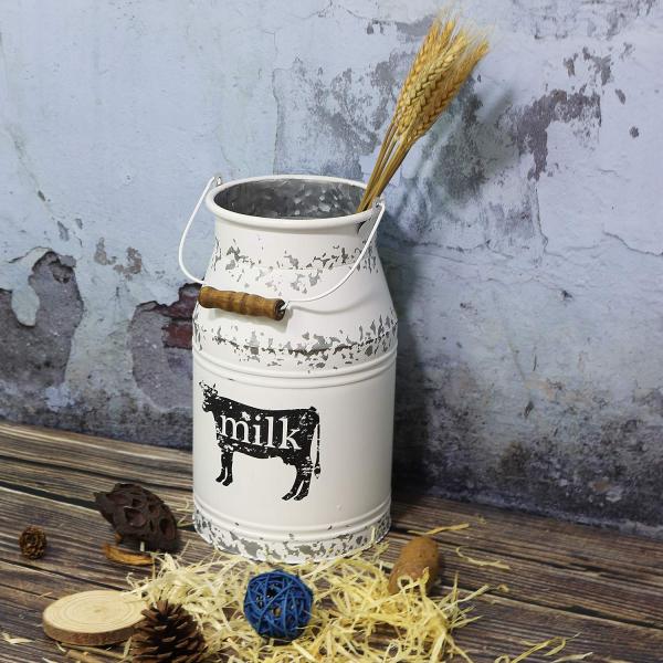 商品名: Soyizom ファームハウス フレンチカントリー ヴィンテージスタイル 花瓶 ホワイト シャビーシック メタル 素朴な花の花瓶 ミルク缶 ジャグ ピッチャー ハンドル付き 結婚式 庭 自宅 オフィス カフェの装飾用 11インチ ...