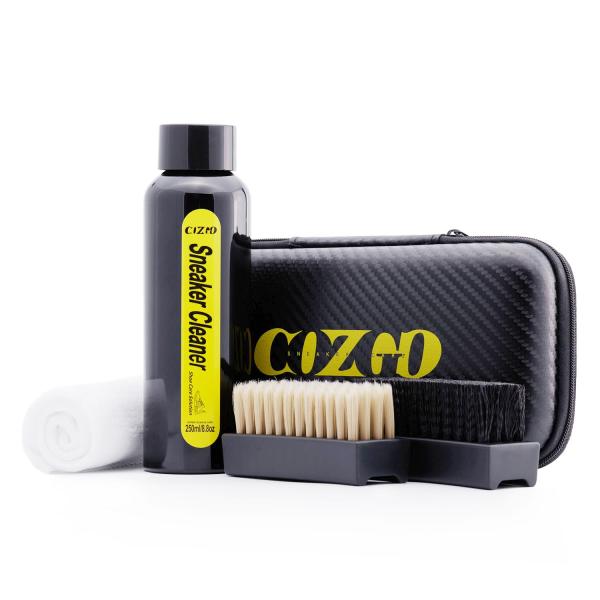 商品名:  COZGO Portable Shoe Cleaning Kit with 8.8oz Deep Cleaning Solution, Two Brushes, and Towel for Sneaker…ブランド: COZGO...