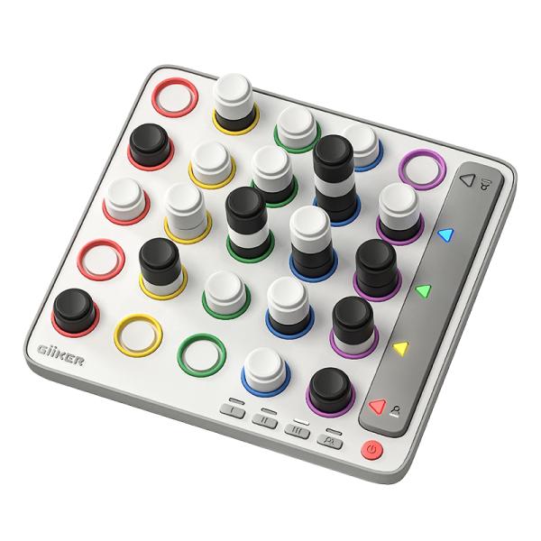 商品名: Giiker Smart Four - 3Dコネクト戦略ボードゲーム AI対戦相手付き - 耐久性のあるポリカーボネートデザイン - 脳を盛り上げる楽しみ - 家族でのゲームナイトやソロプレイに最適 GiiKER Smart Fo...