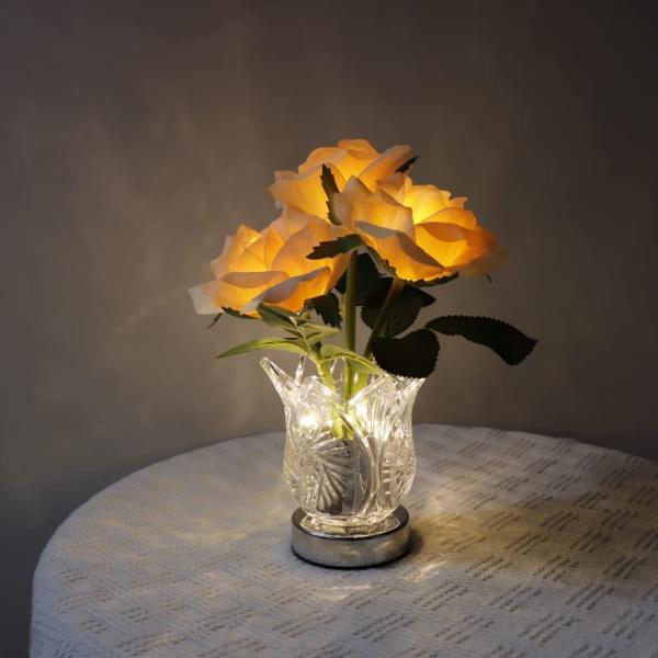 商品名: LEDナイトライト シミュレーション ローズテーブルライト 花瓶付き 無段階調光 充電式 テーブルランプ ホームインテリア 誕生日パーティー 結婚式 寝室 ベッドサイド テーブルトップ センターピース シャンパンフラワー Led ...