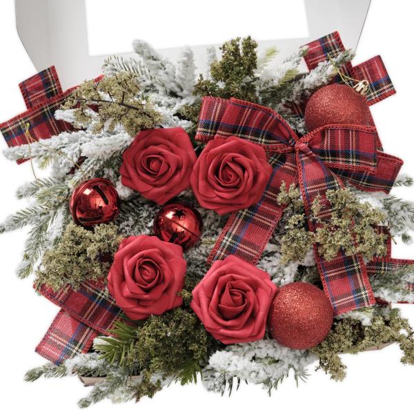 商品名: WELL KNOWN クリスマス装飾ボックスセット 造花 赤いバラ クリスマス壁装飾 屋内外装飾 クリスマスパーティーギフト WELL KNOWN Christmas Decor Box Set Artificial Flower...