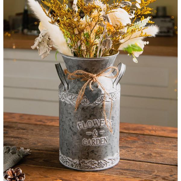商品名:  TIMRIS Vintage Galvanized Metal Milk Can, Farmhouse Decorative Flower &amp; Garden Pitcher Vase, Rustic Milk Jug V...