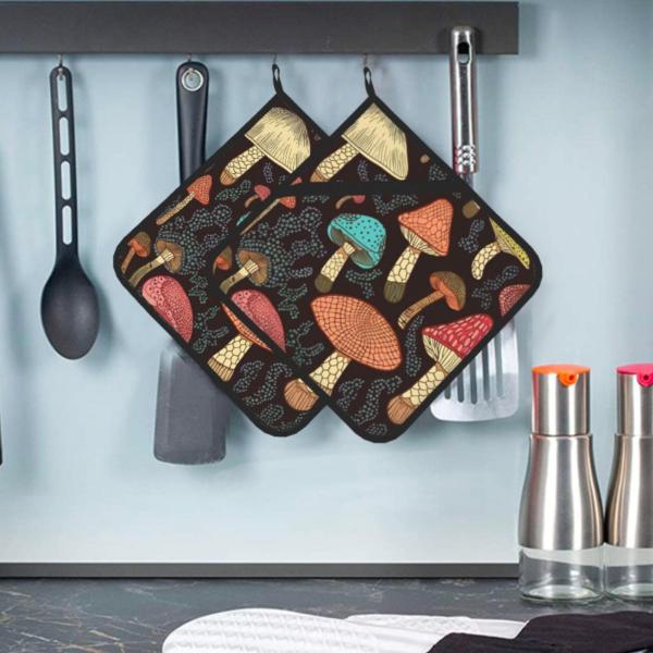 商品名:  2 Pack Pot Holders for Kitchen Heat Resistant Pot Holders Sets Mushroom Oven Hot Pads Washable Potholders for Baki...
