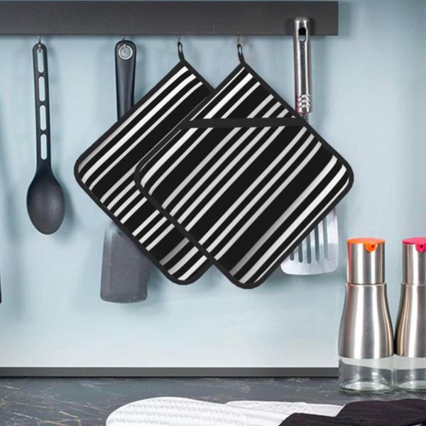 商品名:  2 Pack Pot Holders for Kitchen Heat Resistant Pot Holders Sets Black &amp; White Stripe Oven Hot Pads Washable Pot...