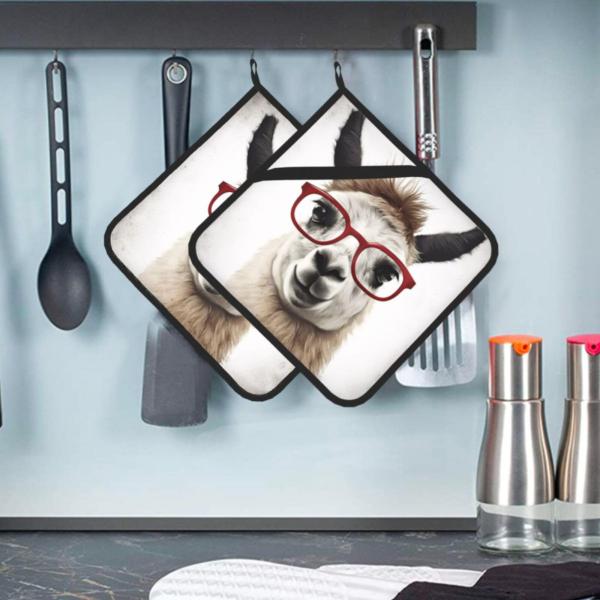 商品名:  2 Pack Pot Holders for Kitchen Heat Resistant Pot Holders Sets Llama with Glasses Oven Hot Pads Washable Potholder...