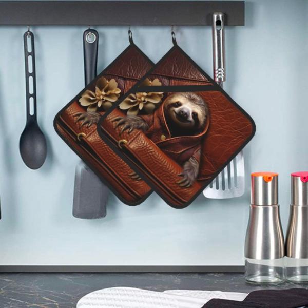 商品名:  2 Pack Pot Holders for Kitchen Heat Resistant Pot Holders Sets Brown Leather and Brown Sloth Oven Hot Pads Washabl...