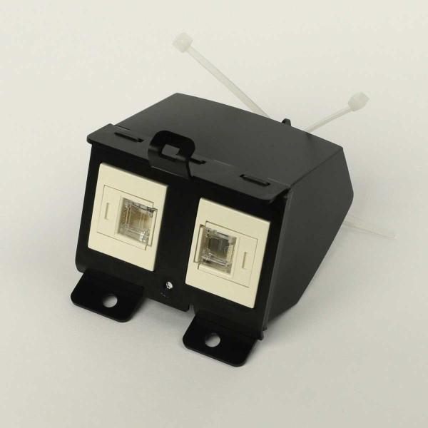 メーカー：TERADA (旧株式会社寺田電機製作所)　　 フリーアクセスフロア用 床仕上材貼り込みフロアコンセント CCAシリーズ仕様型式番号：CCA082適合製品：CCA用　A側器具ブロック仕様：CAT5E×2特長CCAシリーズ　A側器具...