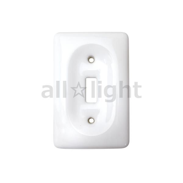 シリーズ名： アメリカンスイッチ（トグルスイッチ）プレート　　　サイズ：W76×H116（mm）素材：陶器マイナスネジ 2個付き入荷時検品を行っておりますが、陶器製品につき、サイズ・形・色味・重量などに多少の個体差がございます。また、小さな...