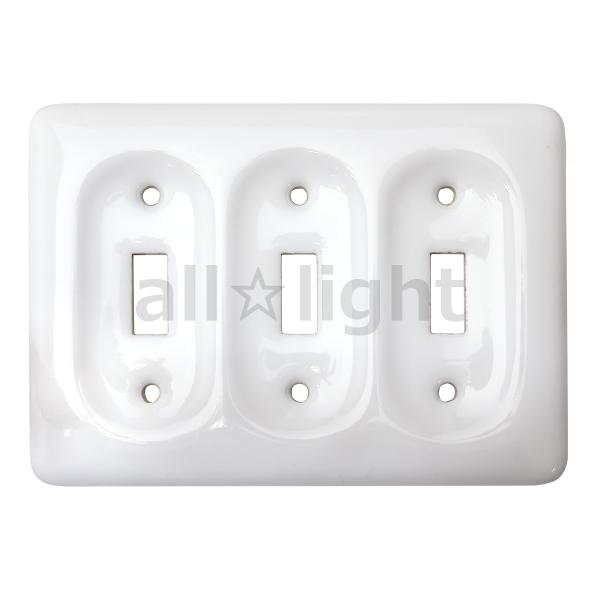 シリーズ名： アメリカンスイッチ（トグルスイッチ）プレート　　　サイズ：W167×H116（mm）素材：陶器マイナスネジ 6個付き入荷時検品を行っておりますが、陶器製品につき、サイズ・形・色味・重量などに多少の個体差がございます。また、小さ...