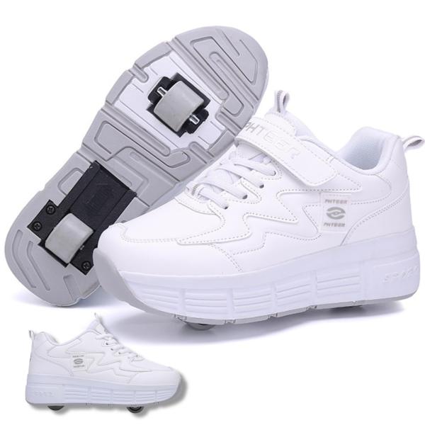 ★SNSで大バズり中のローラーシューズです。後輪ローラーは靴底に収納可能です。カカトのボタンを押したまま、ローラーを押せば収納できます。前輪ローラーは収納不可ですが、取り外しが可能です。付属のフタをはめ込めば通常履きのスポーツシューズとして...