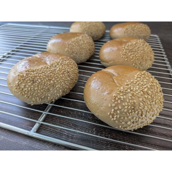【発売日：2026年09月01日】■内容量70g×80個■メーカー敷島製パン株式会社■保存方法-18℃以下で保存して下さい。開封後は、お早めにお召し上がりください。■発送方法クール便（冷凍）■原材料マロンフラワーペースト（国内製造）、小麦粉...