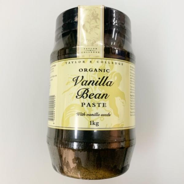 ■内容量 1kg■メーカー サンデン商事株式会社■保存方法 直射日光を避け、常温で保存。開封後はお早めにご使用ください。■発送方法 常温・クール便（冷蔵）■原材料 バニラビーンズエクストラクト（バニラビーンズ（種を含む）、水、アルコール）、...