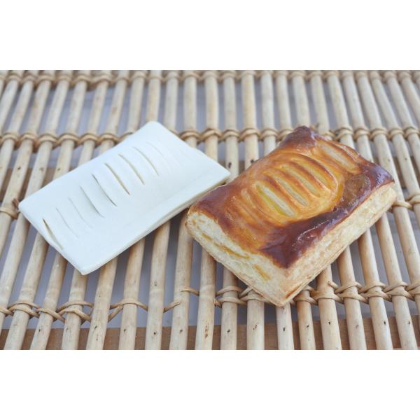 ■内容量 78g×60個■メーカー 敷島製パン株式会社■保存方法 -18℃以下で保存して下さい。開封後は、お早めにお召し上がりください。■発送方法 クール便（冷凍）■原材料 小麦粉（国内製造）、マーガリン、チーズ、チーズクリーム、砂糖、ショ...