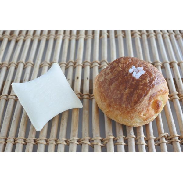 ■内容量 72g×80個■メーカー 敷島製パン株式会社■保存方法 -18℃以下で保存して下さい。開封後は、お早めにお召し上がりください。■発送方法 クール便（冷凍）■原材料 小麦粉（国内製造）、バニラフラワーペースト、マーガリン、卵、砂糖、...