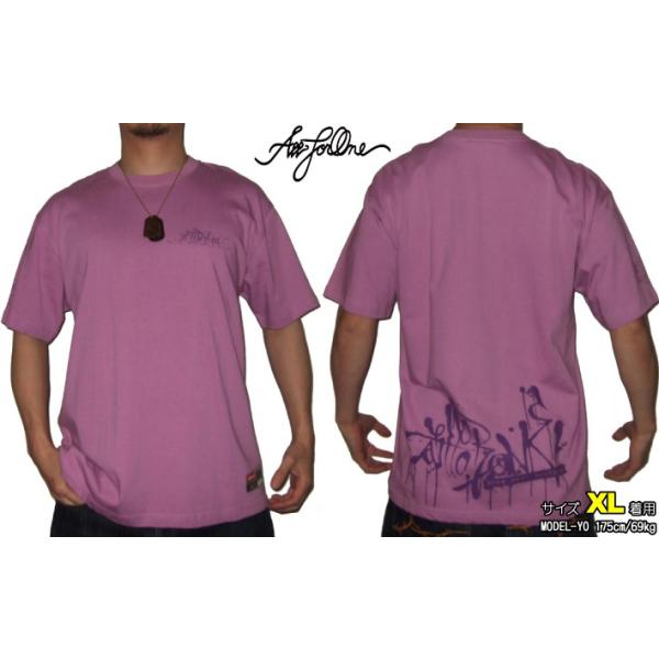 味あるトリッキーマーキングが輝るバイオレンスタグ Ｔシャツ。プリントカラーにあわせて様々なカラーコディネートが楽しめる逸品。【Kyasone】HIPHOP、HARDCORE等、様々なストリートカルチャーを吸収し独自のグラフィティーアートを展...