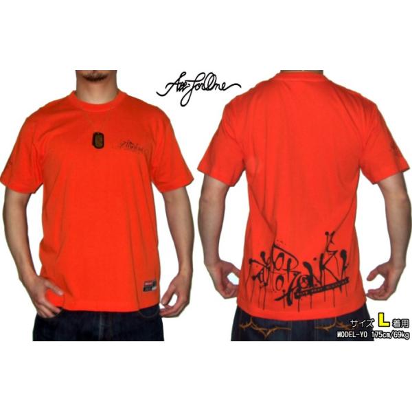 味あるトリッキーマーキングが輝るバイオレンスタグ Ｔシャツ。プリントカラーにあわせて様々なカラーコディネートが楽しめる逸品。【Kyasone】HIPHOP、HARDCORE等、様々なストリートカルチャーを吸収し独自のグラフィティーアートを展...