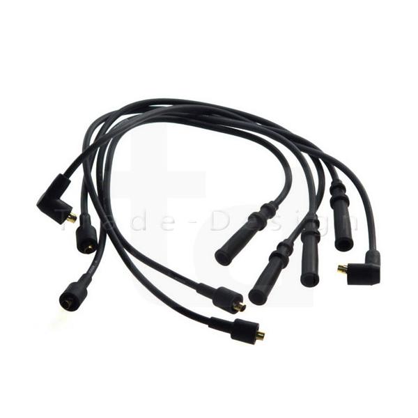 純正適合番号 09231 / 272194 に適合BOSCH製の純正交換タイププラグコードです。高品質なシリコンコードをベースに作られており、純正交換用に高いコストパフォーマンスを誇ります。センターコード付きです。1988 ~ 1993