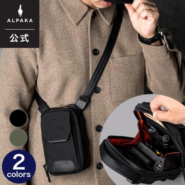 この多機能スリングはスマートフォンや日用品をコンパクトに収納して持ち運ぶことが可能です。 前面にはスマートフォンを収納用の便利なマグネット式開閉のフラップポケット付き。 マチ付きのメインコンパートメントにもオープンポケットとケーブル収納ルー...