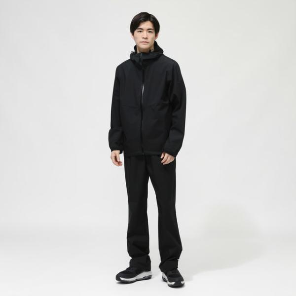 ◇お手軽価格レインで雨の日も快適 ◇耐水圧10000mm 透湿度5000g/m2/24h ◇ベンチレーション ◇パンツ貫通ポケットフード後部には調整マジックテープつき ◇サイズ展開M・L・XL・2XL ■カラー： イエローグリーン ブラック...