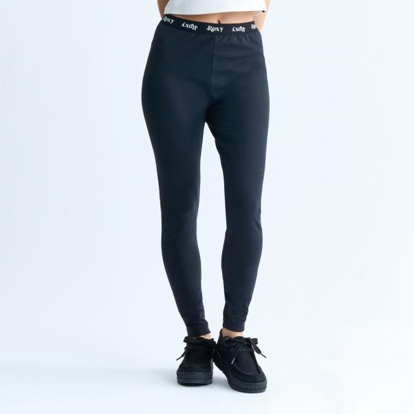 ※ブラウザやお使いのモニター環境により、掲載画像と実際の商品の色味が若干異なる場合がございます。◇人気定番アイテムの今季新作が登場です。伸び感が心地良いベア天竺素材の微起毛レギンスでシルキーな肌触り■カラー(メーカー表記)：ブラック(BLK...