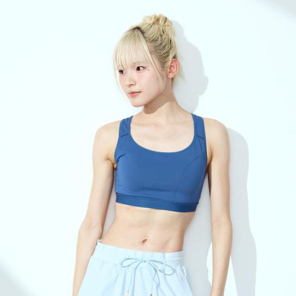 ◇【抗菌防臭加工】ティゴラの人気のスポブラに抗菌防臭加工を施し、よりスポーツに集中できるスポブラに進化しました。 激しいスポーツに適したハイサポートスポーツブラ。 バストのハイサポート力と脇部分までしっかり固定するフィット感。 機能：抗菌防...