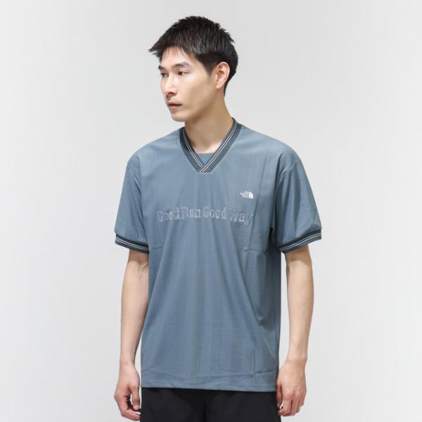 ◇高い吸汗速乾性と遊び心あるデザイン性のランニングカットソー◇仲間とのランニングも楽しめるチームシャツデザイン・編地を切り替えたメッシュ生地構造による高い通気性◇高い吸汗速乾性をもったTHE NORTH FACE独自の「FLASHDRY」を...