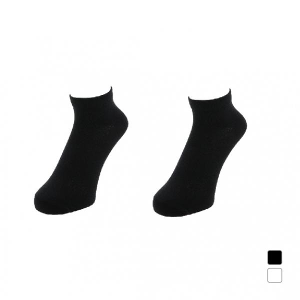 ◇ランニング2足組ソックス◇ランニングに最適なフィット感とグリップ力に優れたソックス。◇足甲部分は通気性とフィット感に優れたメッシュ編み.◇優れたフィット感のリブサポートでズレを防止。◇かかと部分を包み込むY字ヒール。◇足底の滑り止め加工で...