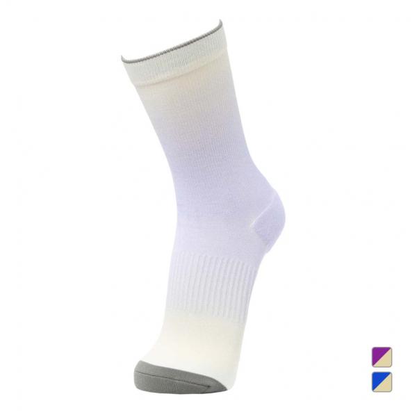 ◇ランニング レディース デザインソックス◇ランニングをもっと楽しく。気分が上がるデザインソックス。◇吸水速乾、抗菌防臭、滑り止め■カラー:サックスブルー×アイボリーラベンダー×アイボリー■生産国:日本■2026年モデルアルペン alpen...