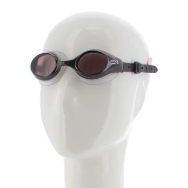 ◇時世代くもり止め技術「SWIPE ANTI-FOG」レンズ搭載モデル。スイミングゴーグルが曇った際にレンズ面を「指でこする」ことでくもり止め効果が復活。当社従来品に比べて効果持続性平均10倍を実現。◇成人女性瞳孔間距離(瞳と瞳の間隔)デー...