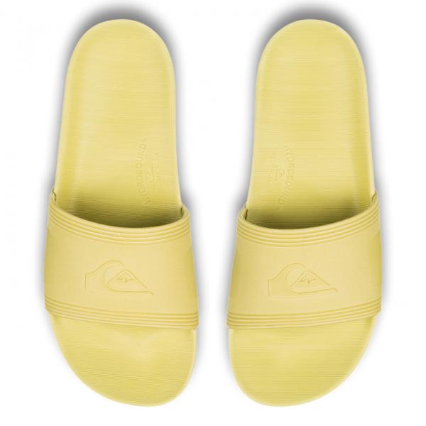 ◇今季より登場のシャワーサンダル。 ベーシックなモノトーンから春夏に映える明るいカラーまでラインナップ ■カラー(メーカー表記)： ペールグリーン(KHA) ■甲材(アッパー)：合成樹脂 ■底材(ソール)：合成底 ■生産国：中国 ■2025...