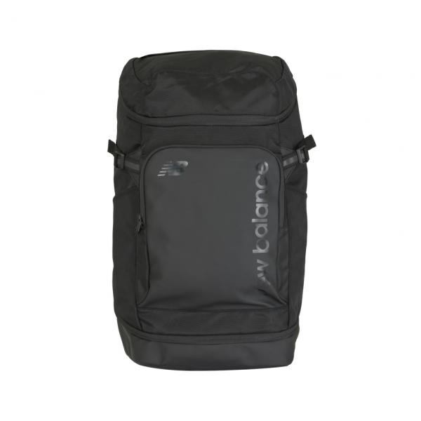 ◇定番の40Lトップローディングバックパック。 耐久性に優れた600D生地を使用し、マット調のPUコーディング＆撥水ファスナーで水や汚れにも強い仕様。 メインルームにはノートPC用ポケットと水筒ホルダー、天蓋にファスナー付きポケット、左右の...