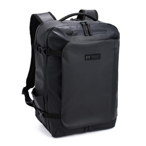 ◇身体に沿った背面のパッドが背中をサポートし、背負い心地と通気性を確保 防水生地と止水ファスナーを採用 メインコンパートメントにはパソコン用の収納部分あり メインコンパートメントにオーガナイザー付きのスペースあり ペットボトルを入れられるサ...