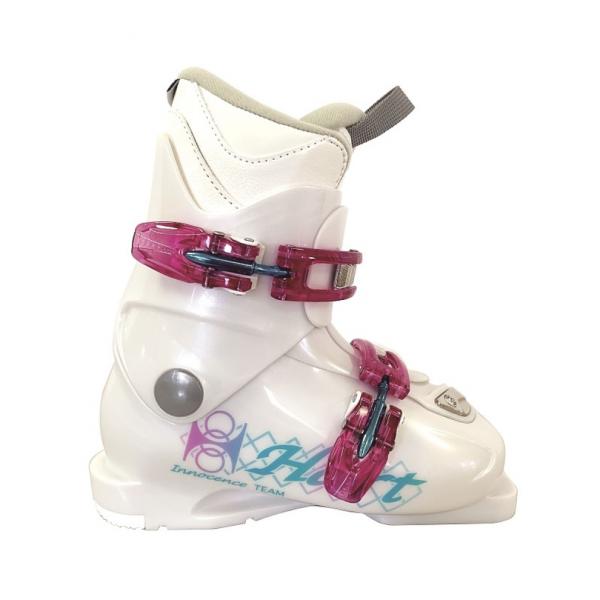 ◇初級者にオススメ！2バックルで履きやすく、軽量で疲れにくい快適Jrスキーブーツ。◇2バックル、フレックスプレート仕様で子供でも脱ぎ履きが簡単ながら、しっかりとホールド。コストパフォーマンスに優れたJrスタンダードモデル。■カラー：ピンク×...