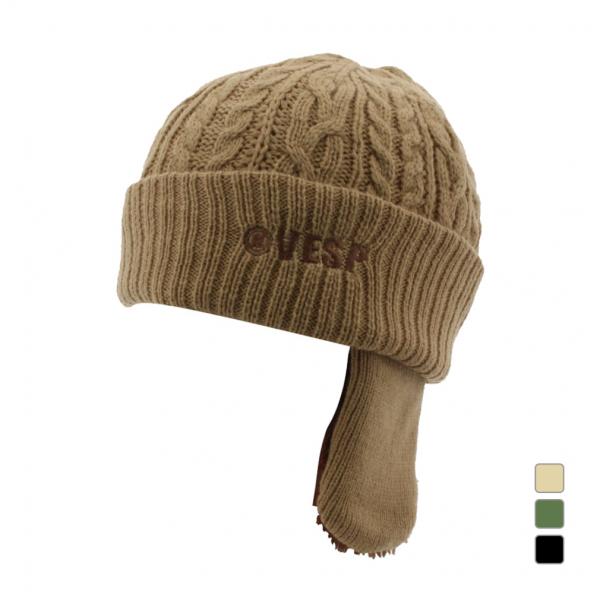 ◇ケーブル編みの暖かい耳当て付きジュニアビーニー。■カラー(メーカー表記)：ベージュ(BE)オリーブ(OL)ブラック■素材：アクリル■生産国：中国アルペン alpen スポーツデポ SPORTSDEPO スキー スノーボード 帽子 キャップ...