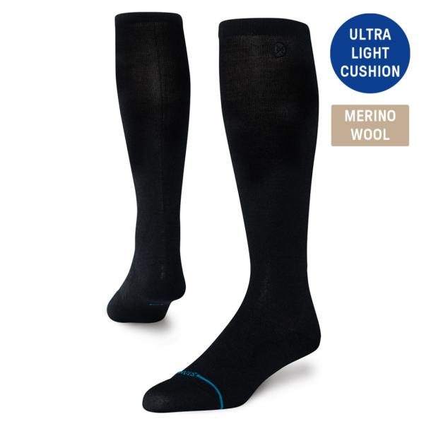 ◇ありきたりはつまらない。【スノーウルトラライトメリノウール】スノーボード、スキー用ソックス、スタイル： OTC(ふくらはぎより高い長め丈)◇おすすめの使用シーン：バックカントリー・ハーフパイプのハイクなど。薄くて暖かいウルトラライトモデル...