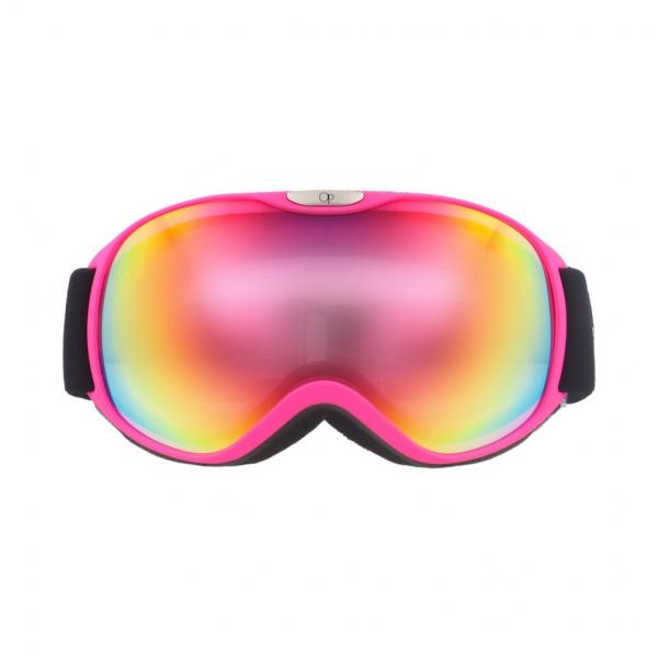 ◇球面レンズで快適なジュニアモデル◇レンズ表面が湾曲になっており、眼球のカーブが合いやすく見え方がより鮮明で距離感がつかみやすい特徴。水滴がレンズに当たった時には中心から外側へ流れていきやすい形状で視界良好。■カラー：BRIGHT PINK...