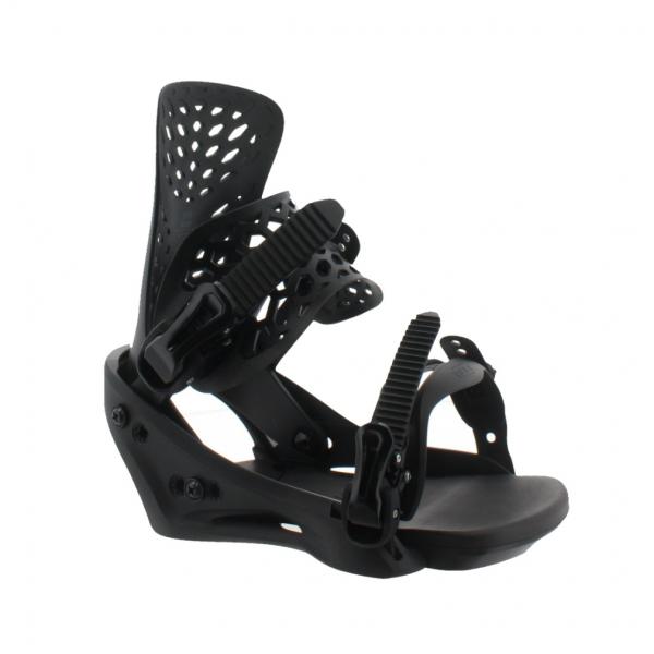 ◇FLUXのオリジナル機能を惜しみなく詰め込んだエントリーモデル。◇スノーボードを始めるならこのモデルで。楽しんで滑れる要素がすべてこの中に。■カラー(メーカー表記)：ブラック(BLACK)■サイズ：362 x 352 x 128mm■ブー...