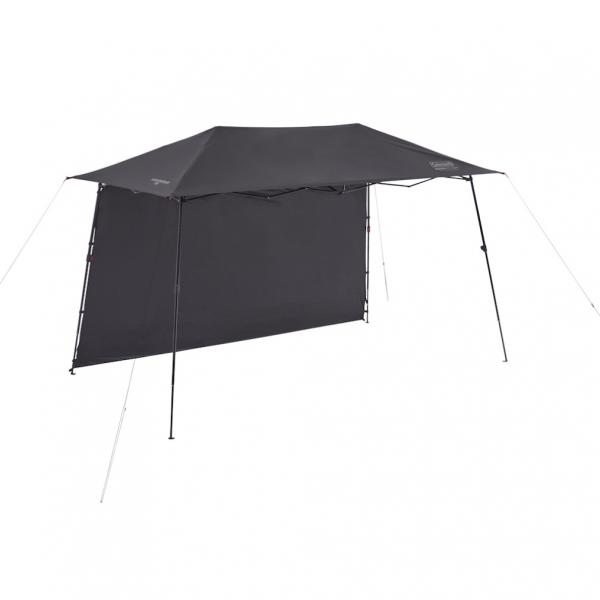 ◇ダークルームテクノロジー搭載 イベントやスポーツ観戦に使いやすいワイドタイプのバイザーシェード◇日光の透過をブロックし温度上昇を軽減して涼しく過ごせるダークルームテクノロジー◇間口の広いワイドな形状◇背面サイドフラップ付属◇高さ3段階調節...