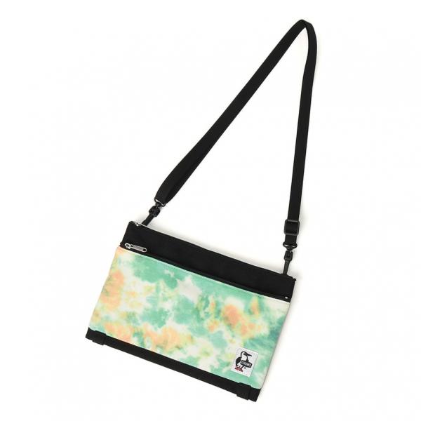 ※ブラウザやお使いのモニター環境により、掲載画像と実際の商品の色味が若干異なる場合がございます。◇人気の高い、薄型のショルダーバッグ(サコッシュ)。最低限の必需品の持ち歩きに丁度よいサイズ感です。■カラー：Canyon-Dye(Z358)■...