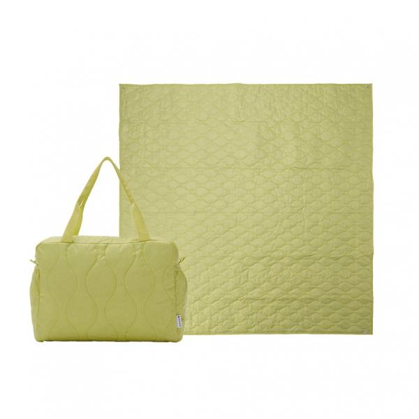 ◇自然に映えるカラーリングと、クッション性のある生地を使用したピクニックラグ。専用バッグ付属■カラー：ライトオリーブ■素材：表生地/66Dポリエステルタフタ・アクリルコーティング・撥水加工、裏生地/150Dポリエステルオックス・アクリルコー...