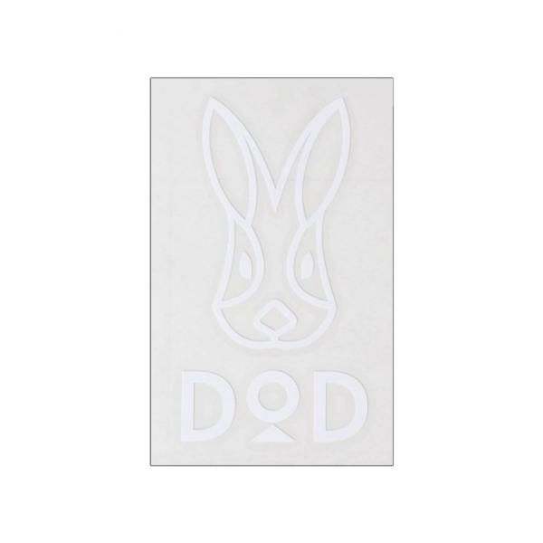 ◇DODの公式カッティングロゴステッカーです。屋外耐候性タイプのステッカーで、背景が無くロゴ部分だけがカッティングされた切り文字ステッカーであるため、車の外装や窓ガラスなどに貼ると非常にスマートです。■カラー：ホワイト■素材：PVC(ポリ塩...