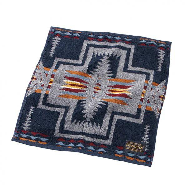 ◇今治産のペンドルトンアイコニックタオル■カラー：Harding Navy(949)■素材：コットン100％■サイズ：25×25cm■生産国：日本■2026年モデルアルペン alpen スポーツデポ SPORTSDEPO アウトドアーズ マ...