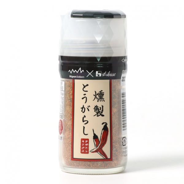 ◇牛肉・豚肉・ポテトにやみつきの旨辛に。唐辛子を乾燥させ燻製することで、辛さの中に鰹節のような旨味やスモーキーな燻製香をもつ。■内容量：60g■原材料：食塩(国内製造)、ブラックペパー、燻製唐がらし、ガーリック、唐がらし、パプリカ、焙煎唐が...