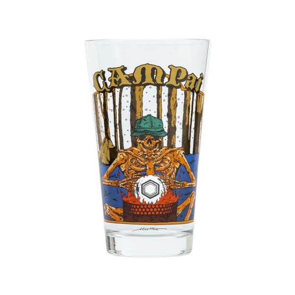 ◇ビール好きに贈る、本場仕様のパイント。◇容量480mlのアメリカンサイズ。厚みのあるガラスで冷たさを保ちやすく、広い飲み口で香りも楽しみやすい設計。透明度や飲み口の滑らかさにもこだわった日本製・食洗機対応グラス。■素材：ガラス■サイズ：Φ...