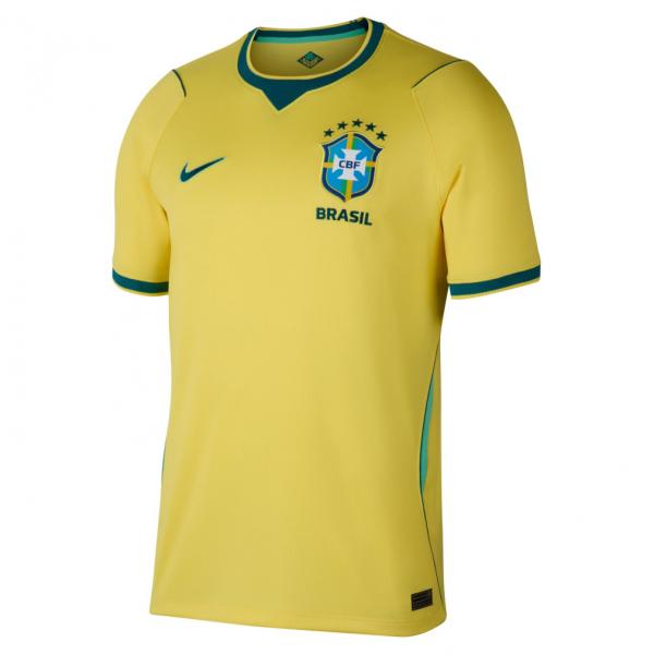 ◇サッカー ブラジル代表 ホーム レプリカユニフォーム◇Nike Dri-FITテクノロジーが、肌から汗を逃がしてすばやく蒸発。さらりと快適な状態をキープ。◇プロ仕様を再現レプリカデザインと速乾テクノロジーを組み合わせたStadiumコレク...