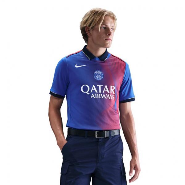 ◇基本をマスターしたら、次のレベルにステップアップ。 スリムフィットのデザインに速乾性を高めるテクノロジーを組み合わせました。ゲームが白熱しても涼しい状態をキープします。◇洗濯機洗い可能■カラー(メーカー表記):ロイヤルブルー(406:ハイ...