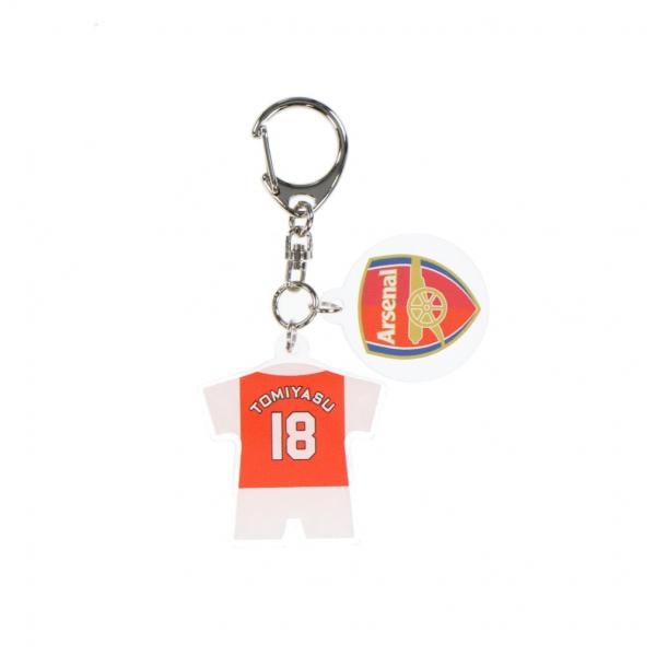 ◇背番号入りのユニフォームにクラブのクレスト型チャームが付いたキーホルダー。■素材:アクリル/メタル■サイズ:4x11x0.4cm■生産国:日本■2024年モデルアルペン alpen スポーツデポ SPORTSDEPO サッカーウェア フッ...